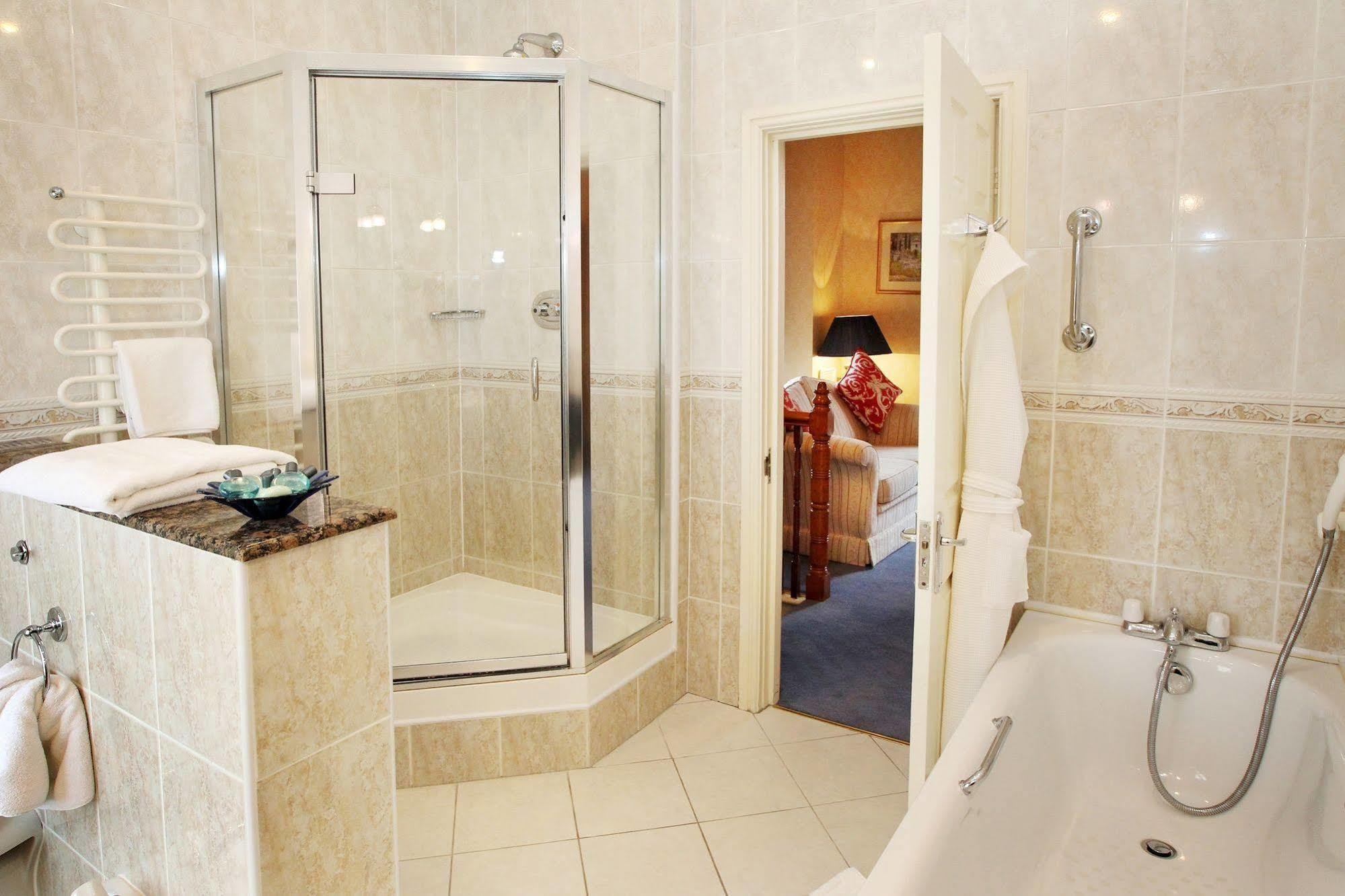 HOTEL SWINFEN HALL | ⋆⋆⋆⋆ | LICHFIELD, UNITED KINGDOM | SEASON DEALS ...
